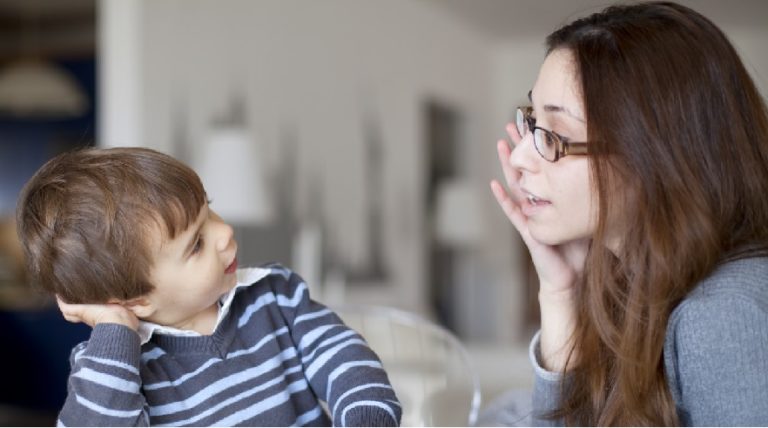 Expert's Must Do Tip to parents handling Toddler Tantrums