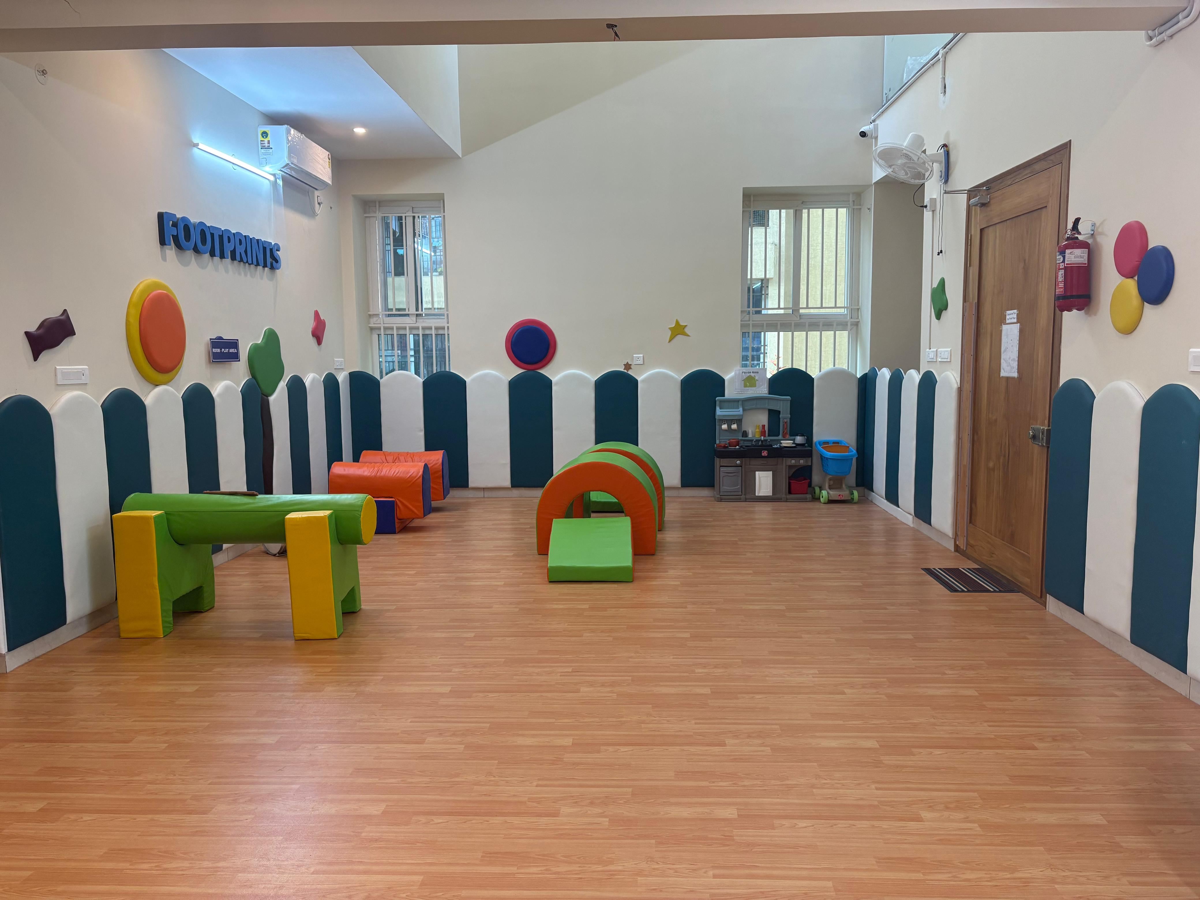 Footprints: Play School & Day Care Creche, Preschool Kothanur ...